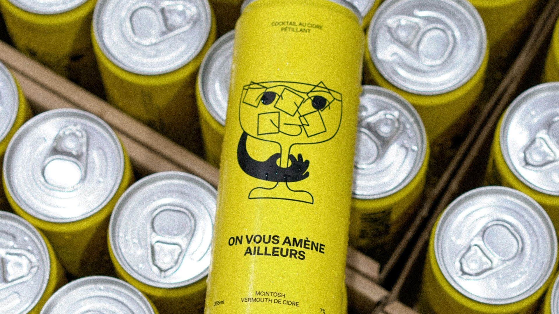 Cet été, attendez-vous à chanter la pomme | URBANIA